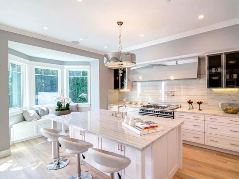 24+ Top-Tier Kitchen Bay Window Ideas You Should Never Miss