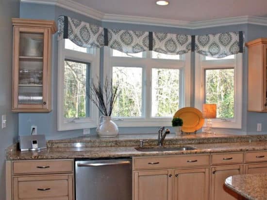 24+ Top-Tier Kitchen Bay Window Ideas You Should Never Miss