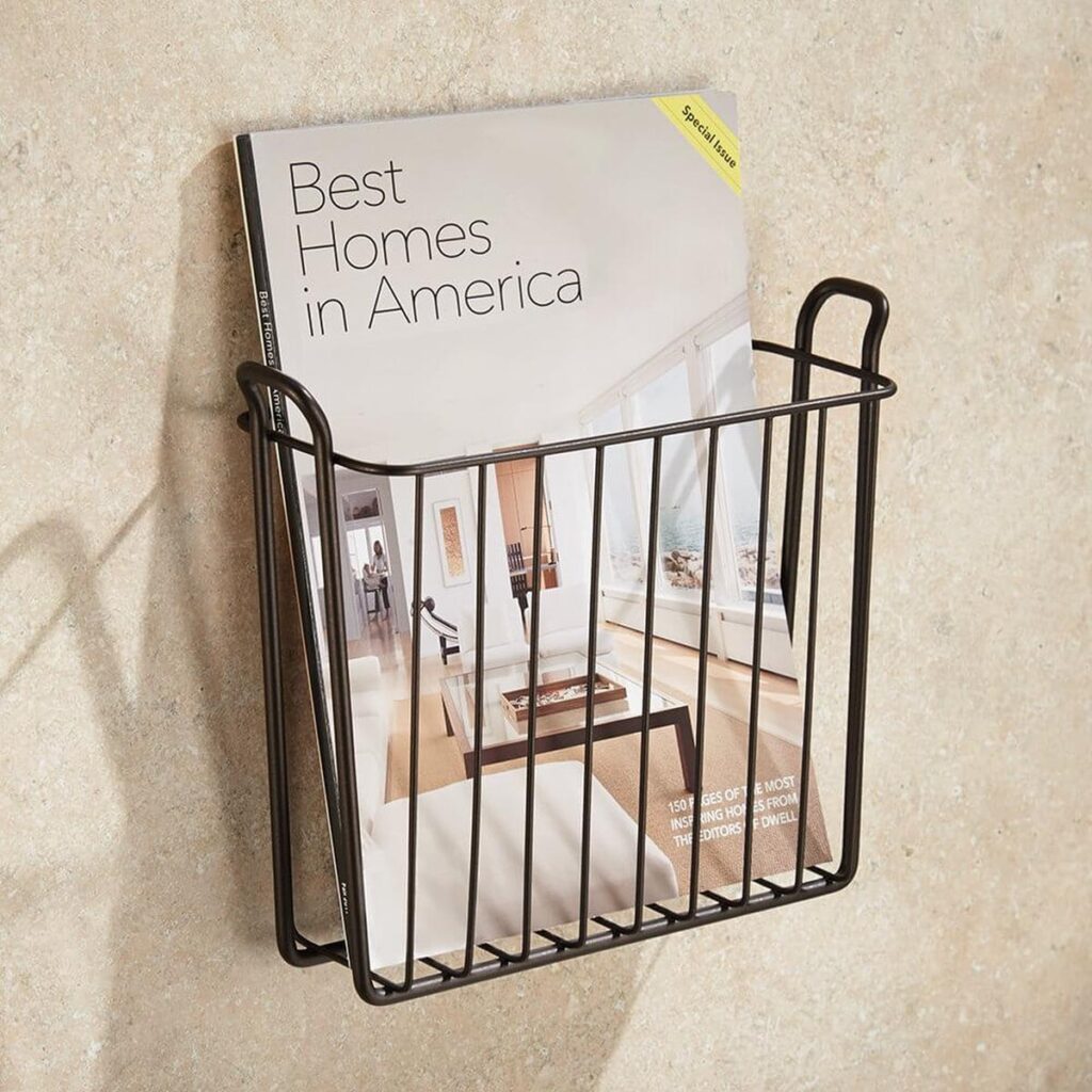 23 Stylish and Functional Bathroom Magazine Racks to Adore