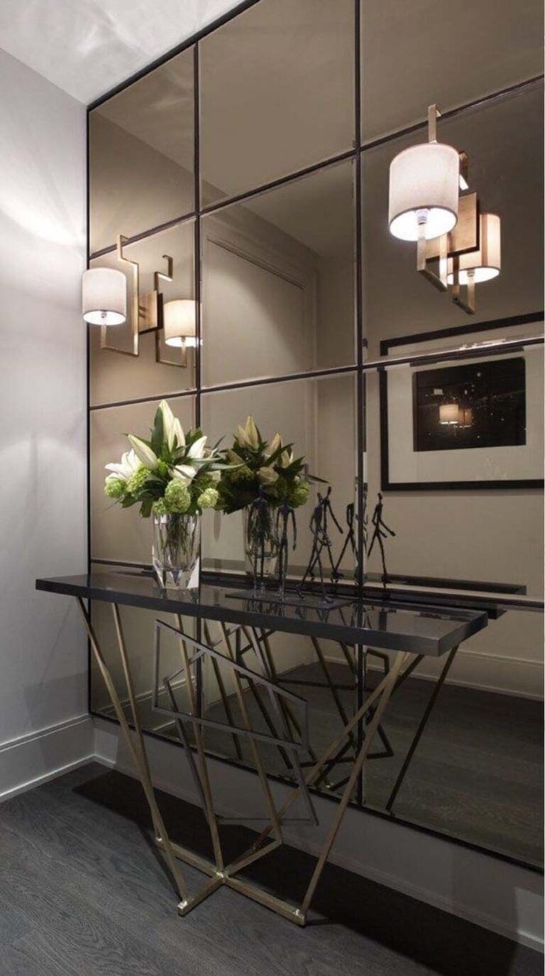 37 Beautiful Entry Table Ideas for a Warm Welcome