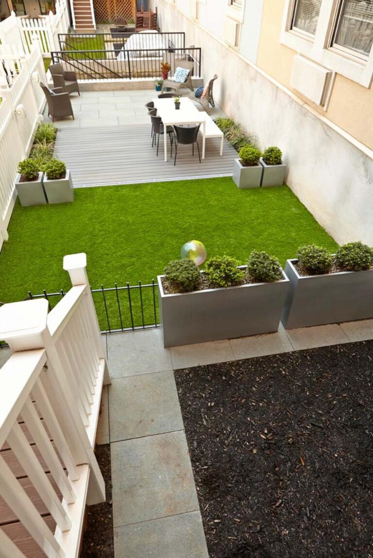 28 Townhouse Backyard Ideas to Impress