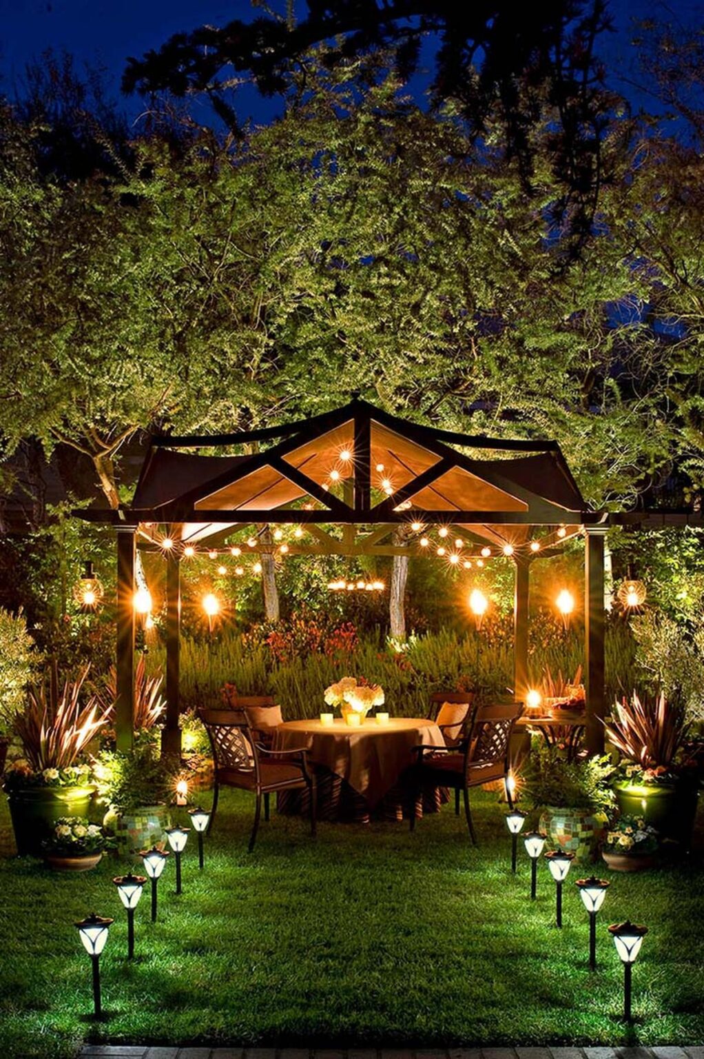 20 Cool Pergola Lighting Ideas for Magical Summer Nights