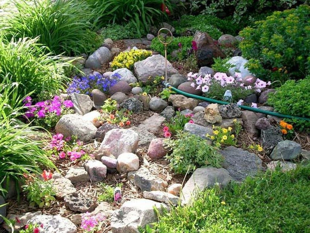 26 Gorgeous Small Corner Rock Garden Ideas for a Serene, Natural Look