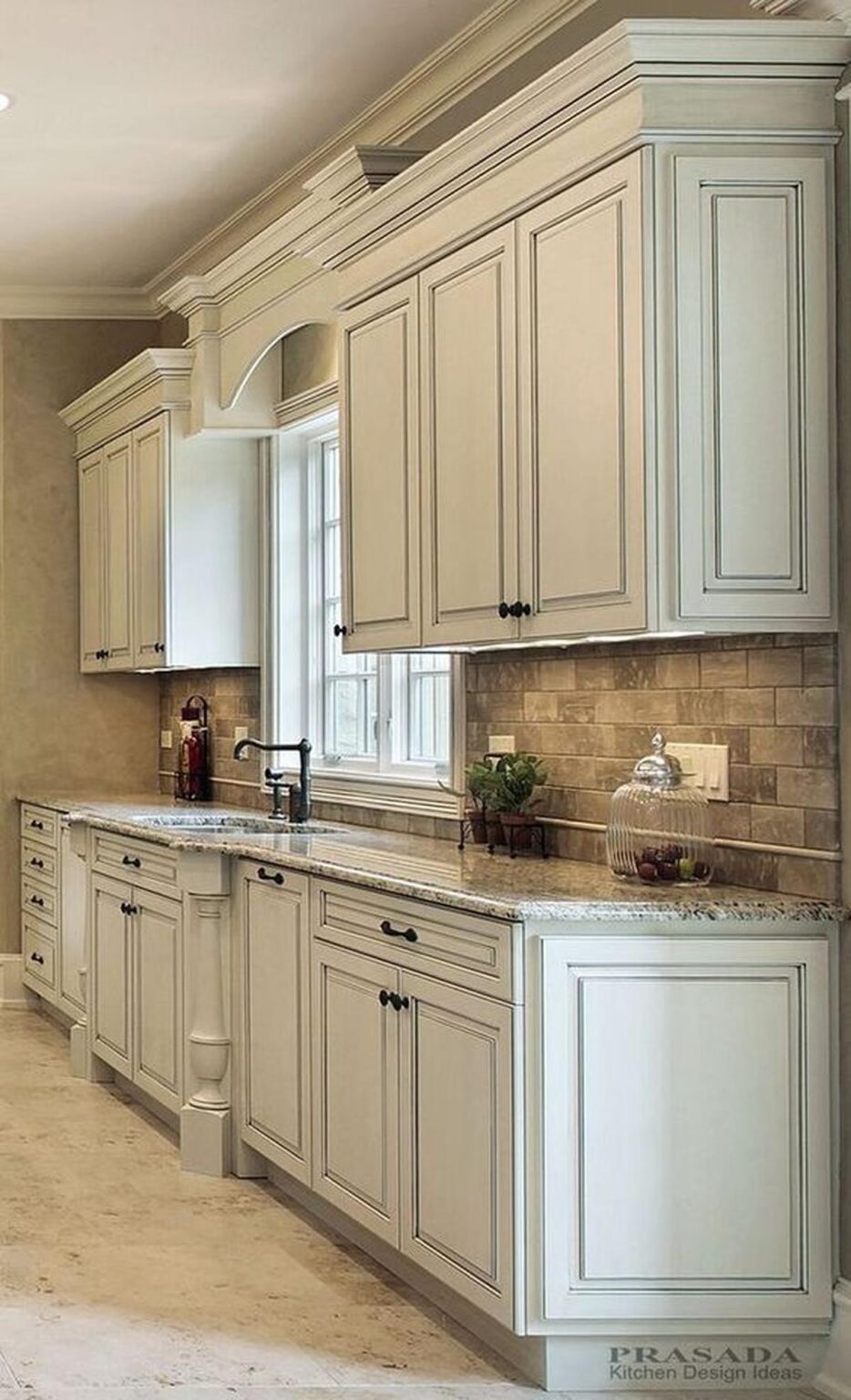 32 Antique White Kitchen Cabinets for a Classic Kitchen