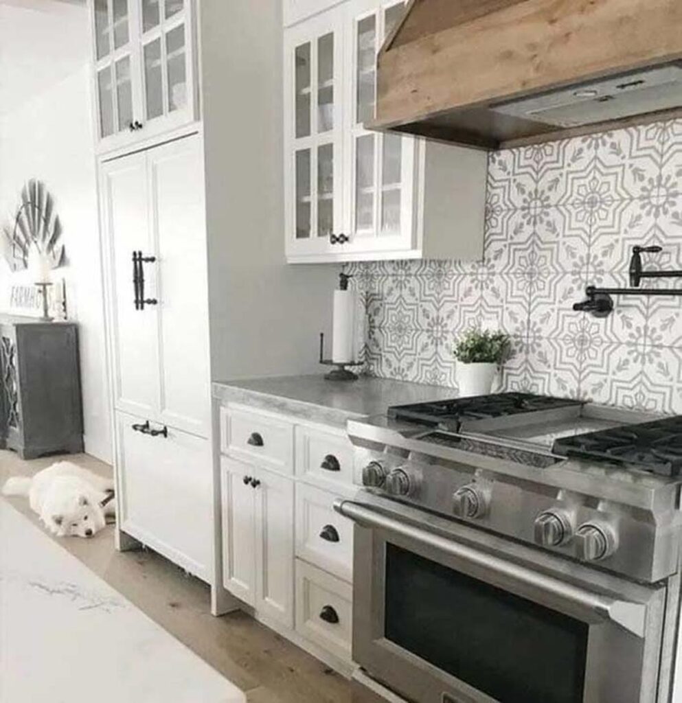 31 Best Farmhouse Kitchen Backsplash Ideas to Elevate Your Rustic Style