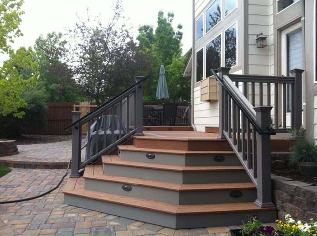 26 Stylish Deck Steps Designs to Enhance Your Outdoor Living