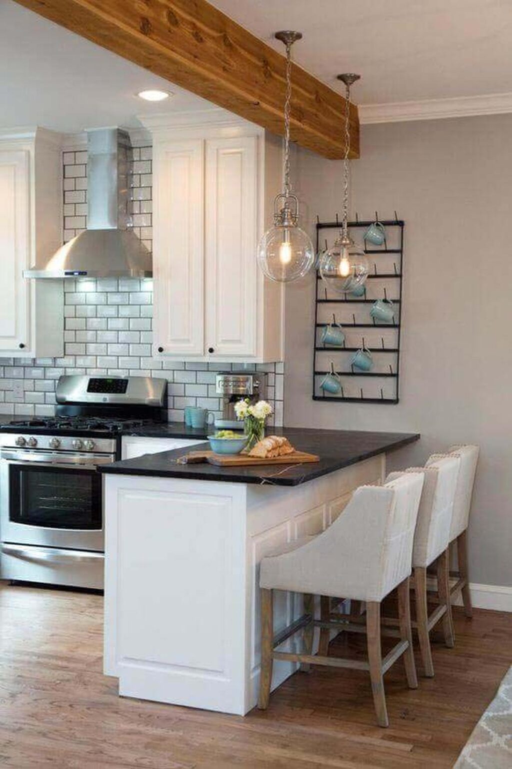29 Practical Kitchen Peninsula Ideas to Enhance Your Cooking Space