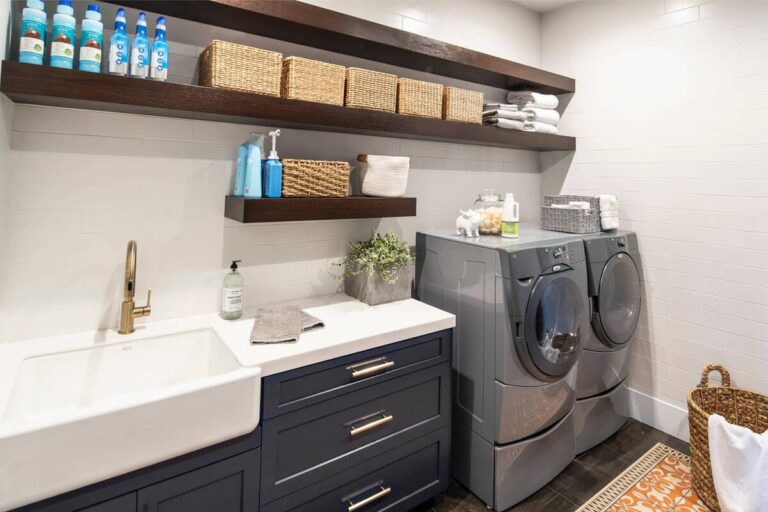18 Brilliant Laundry Room Designs for Peak Efficiency