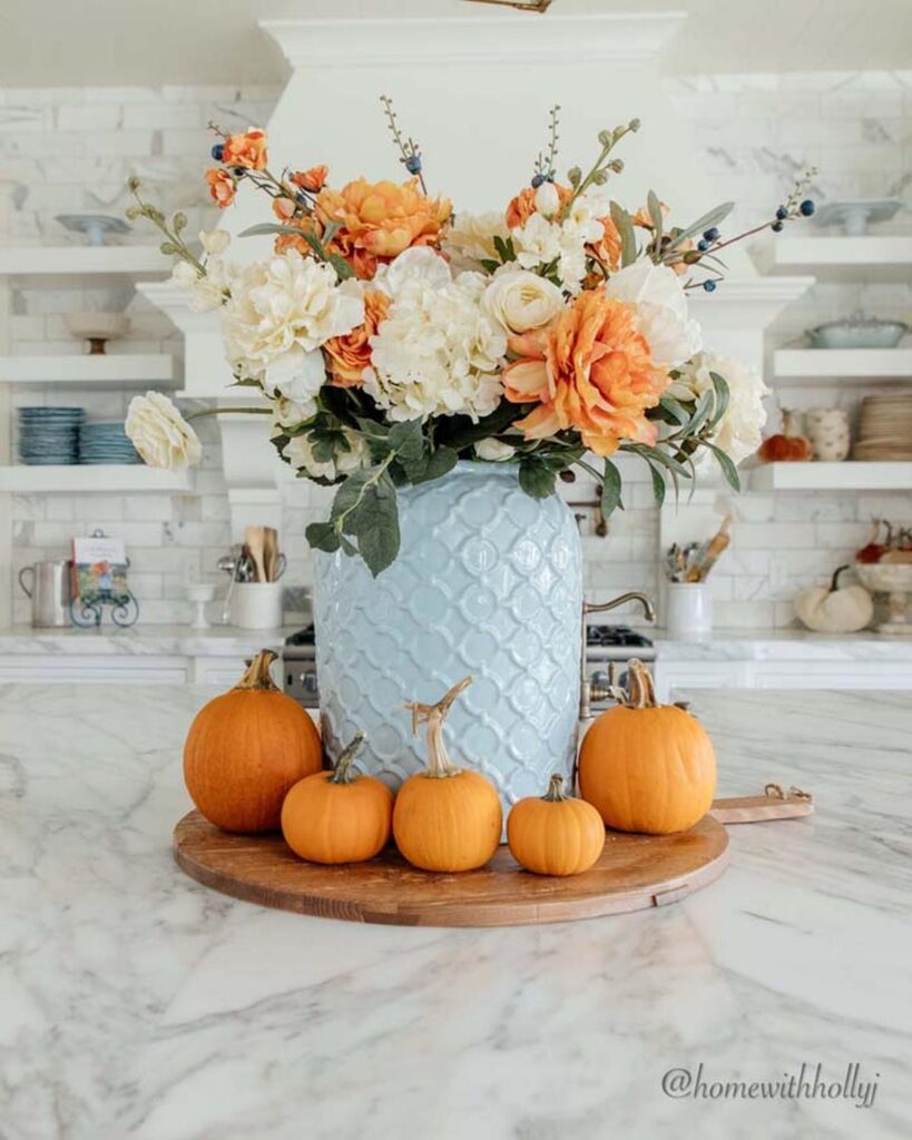 30 Elegant Fall Flower Arrangements for Eye-Catching Centerpieces