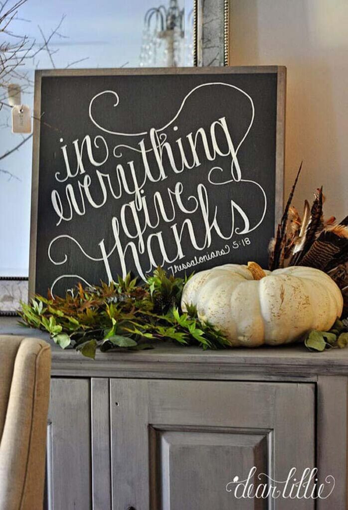 59 Farmhouse Fall Decors for a Cozy & Charming Home