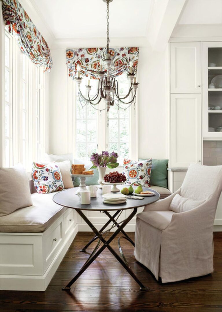 29 Functional Kitchen Bench Ideas for Comfort and Style