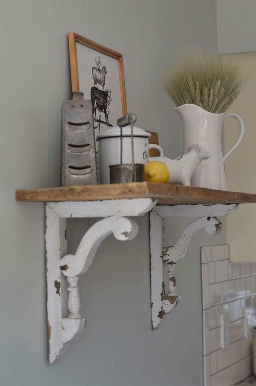 36 Rustic Corbel Decorating Ideas for Creative Interiors
