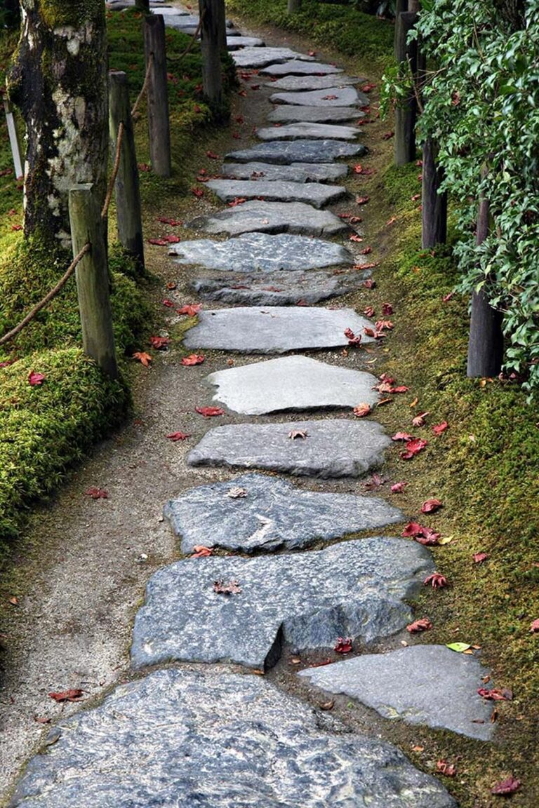 13 Creative Boulders Landscaping Ideas for Gorgeous Yard