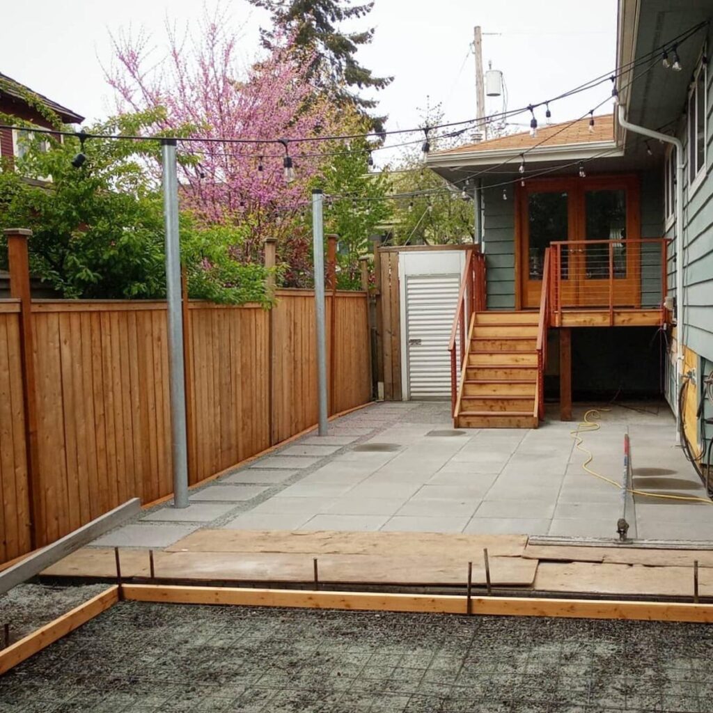 14 DIY Patio Light Pole Ideas for Brighter Evenings