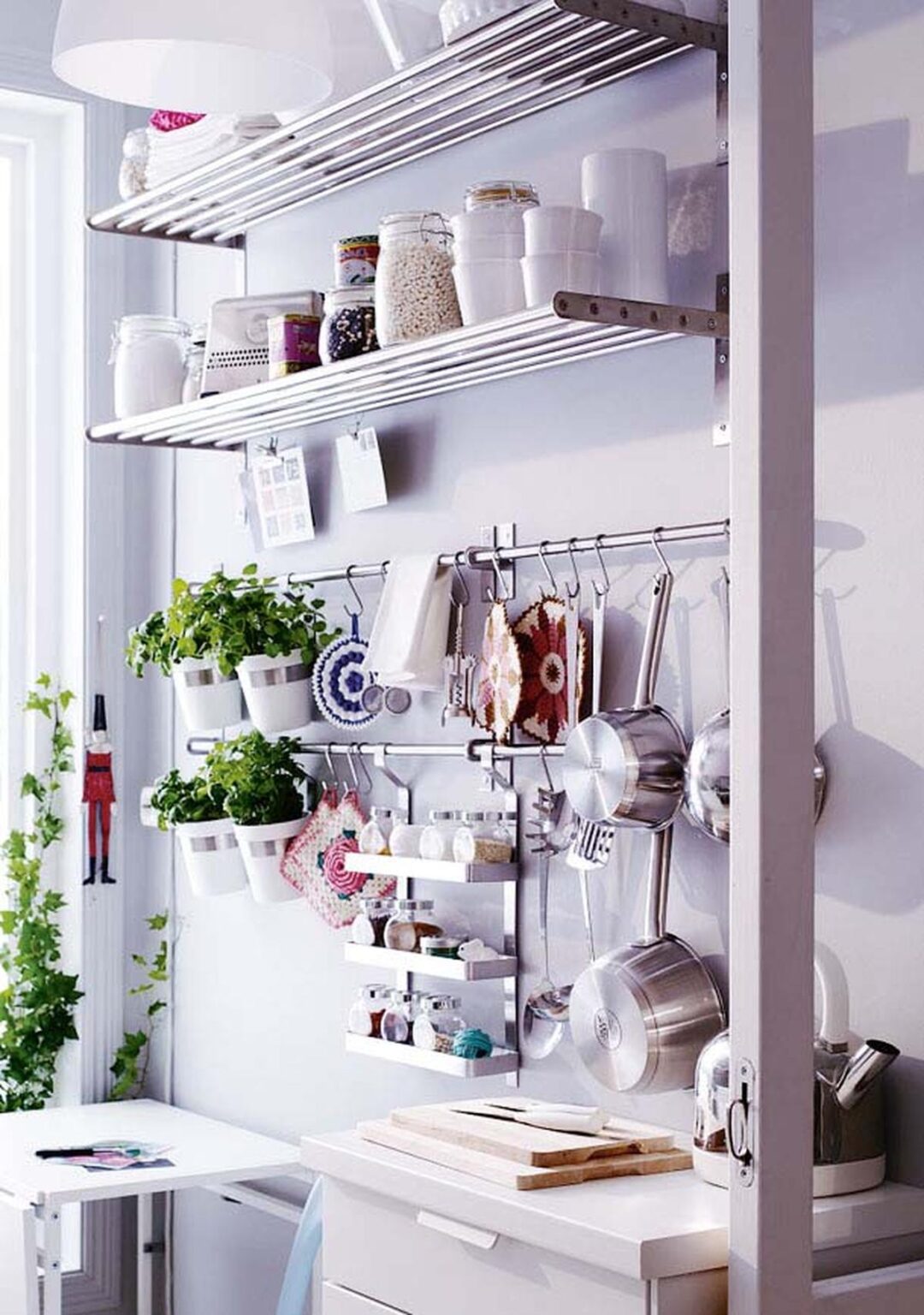 25 Brilliant Ways to Declutter Your Kitchen Countertop