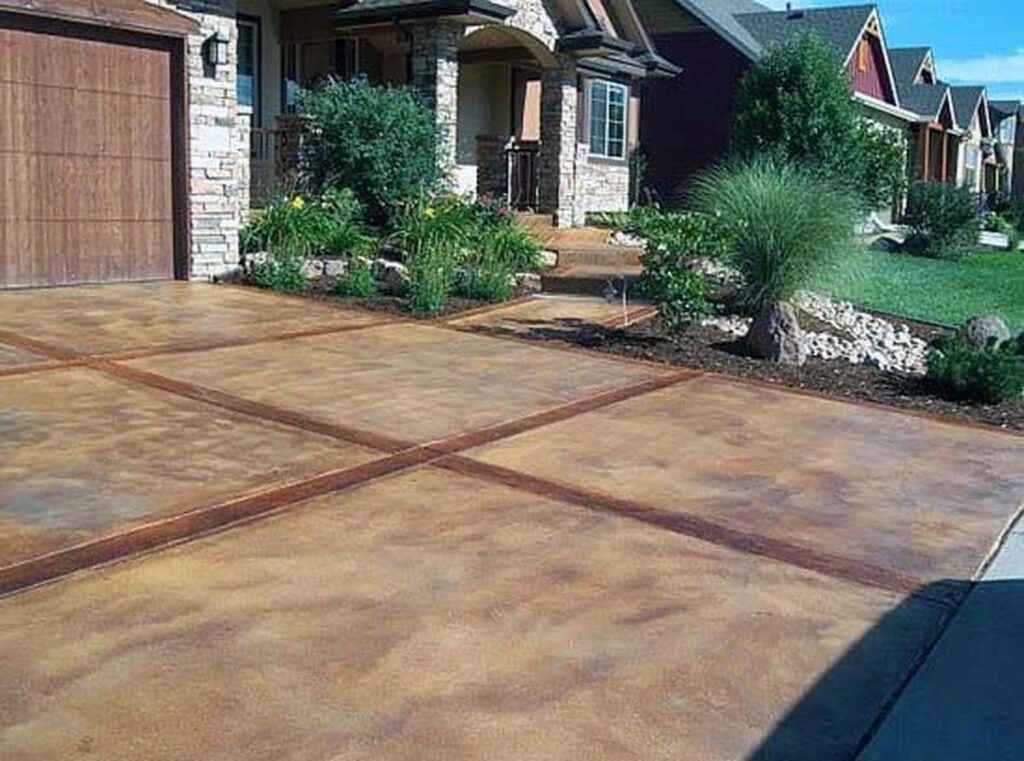 25 Concrete Driveway Designs for a Modern Home