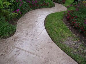 28 Chic Concrete Walkway Ideas for a Modern Look