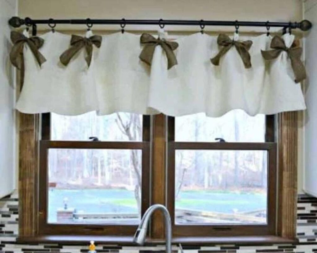 28 Best DIY Window Valance Ideas for Every Room