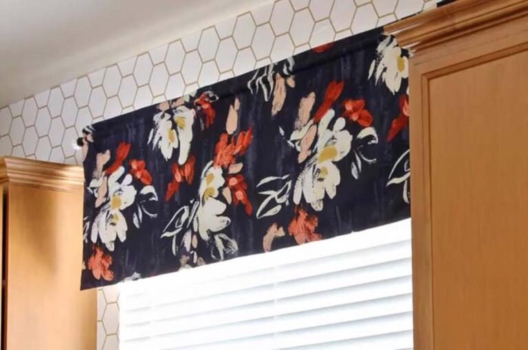 28 Best DIY Window Valance Ideas for Every Room
