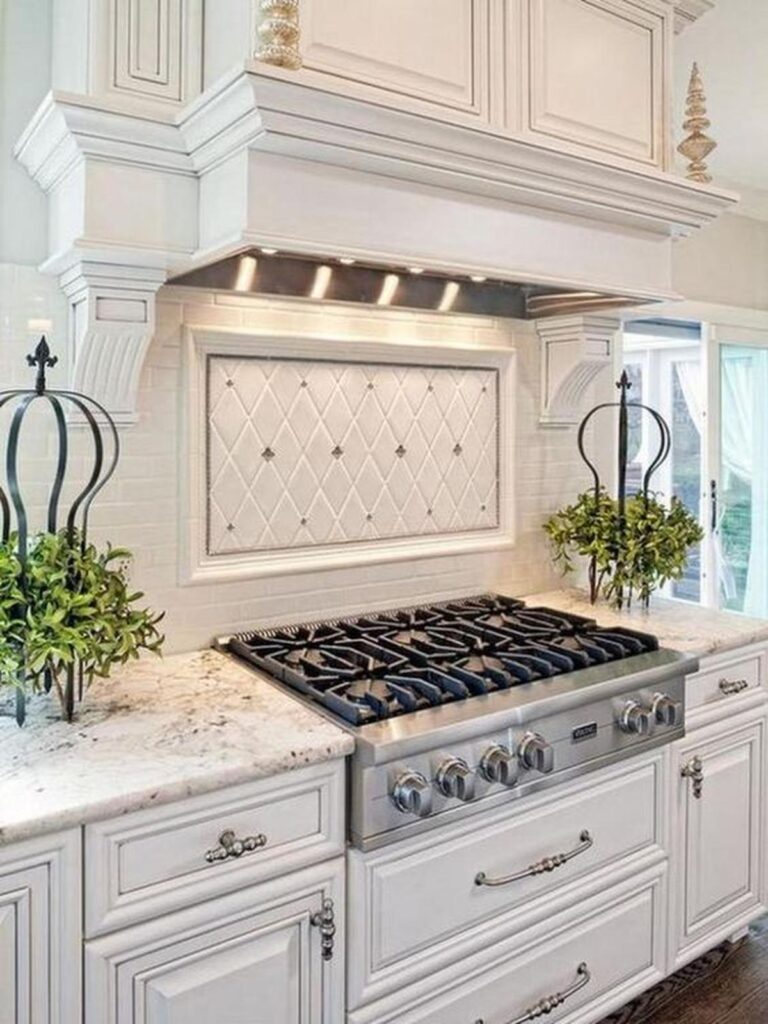 32 Antique White Kitchen Cabinets for a Classic Kitchen