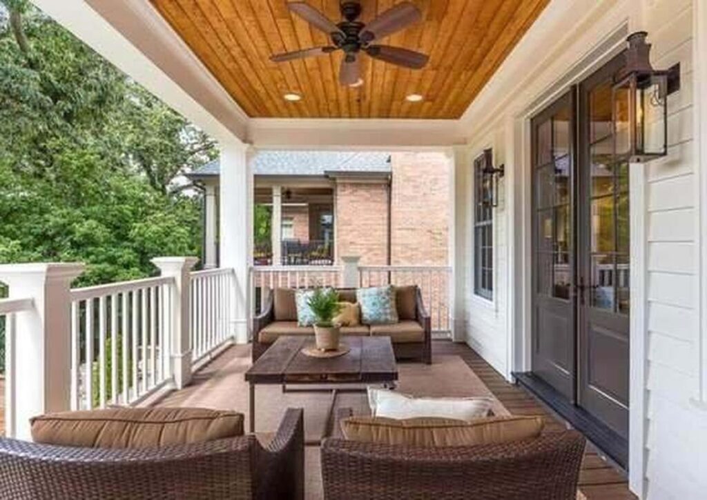 50 Trendy Porch Ceilings to Refresh Your Outdoor Oasis