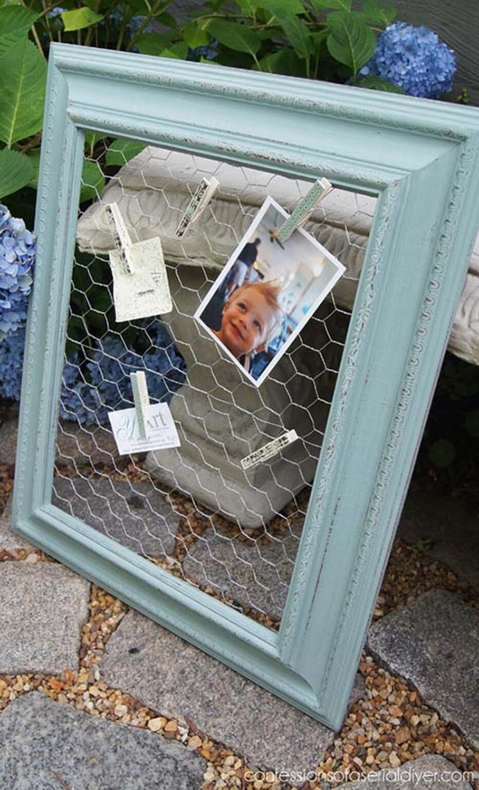 25 Creative Ways to Repurpose Old Picture Frames