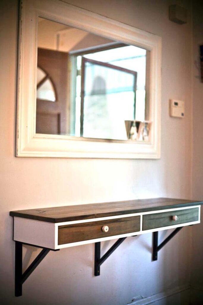 37 Beautiful Entry Table Ideas for a Warm Welcome
