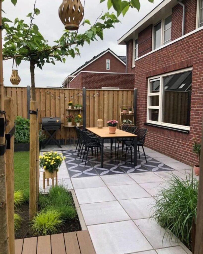 18 Best Mini Backyard Ideas for a Makeover