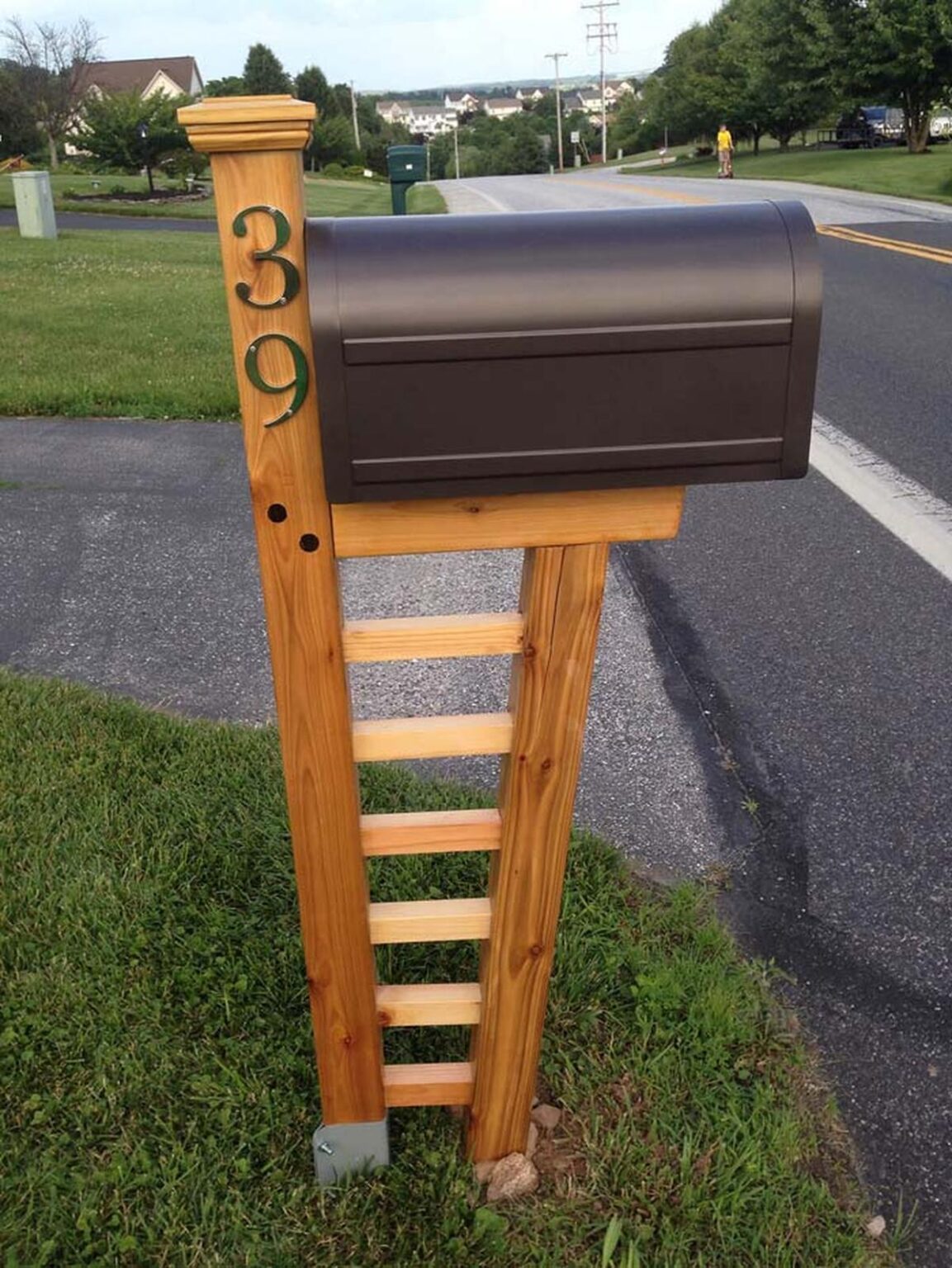 35 Cool Mailbox Designs to Wow Your Visitors