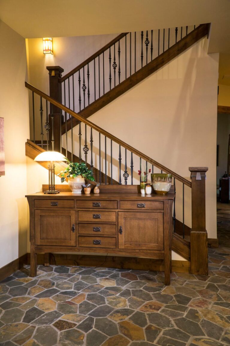25 Farmhouse Stair Railing Ideas to Beautify Your Home