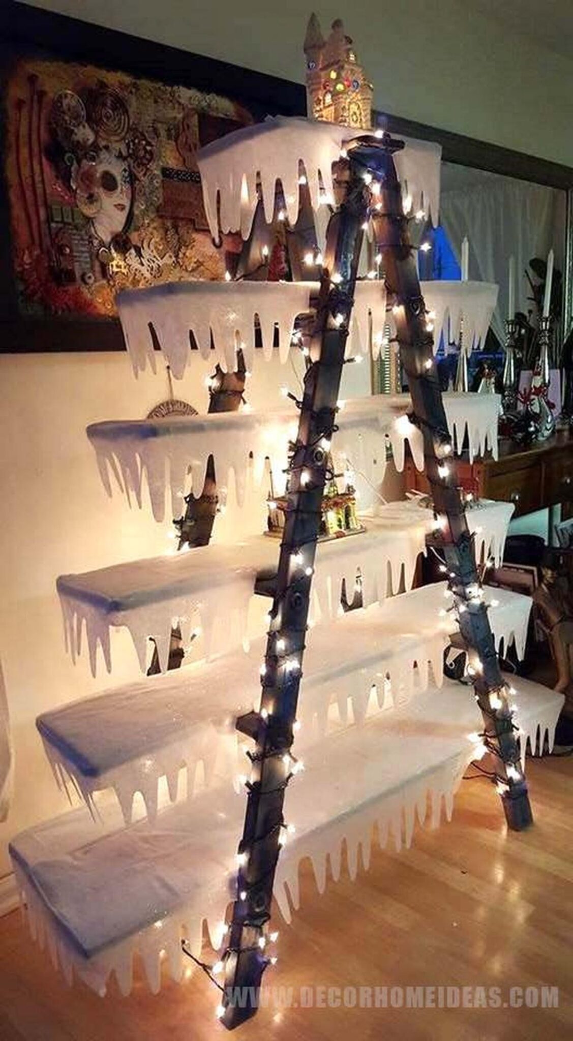 28 Innovative Christmas Ladder Tree Designs to Try