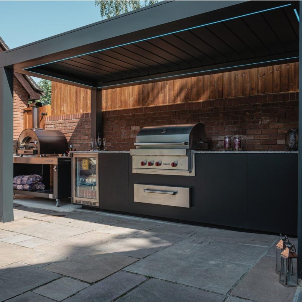 18 Covered Grill Area Designs for All Seasons