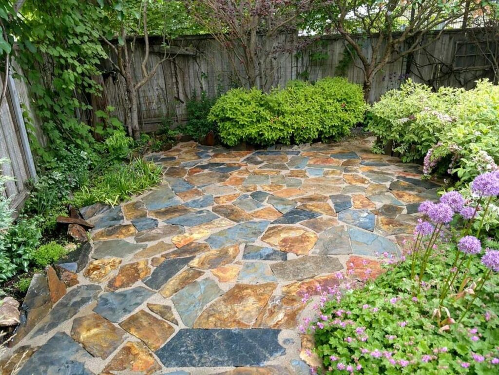 24 Stunning Flagstone Patio Designs for Your Backyard
