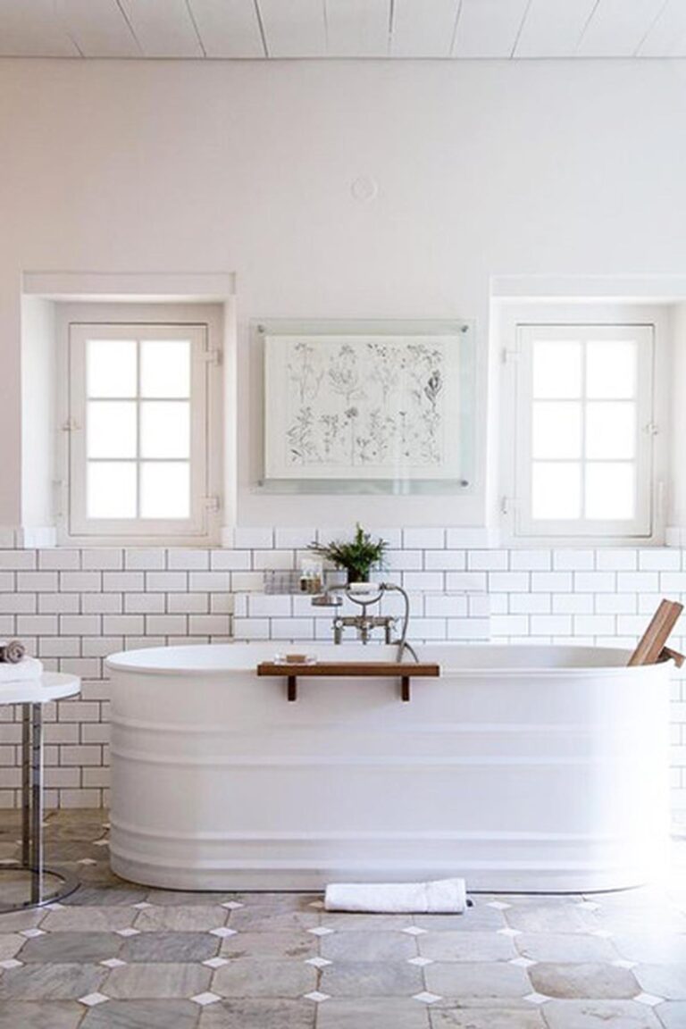 17 Amazing Tub Ideas for Your Bathroom Remodel