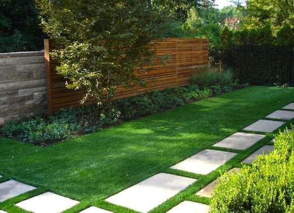 28 Best Small Backyard Turf Ideas for a Green Space