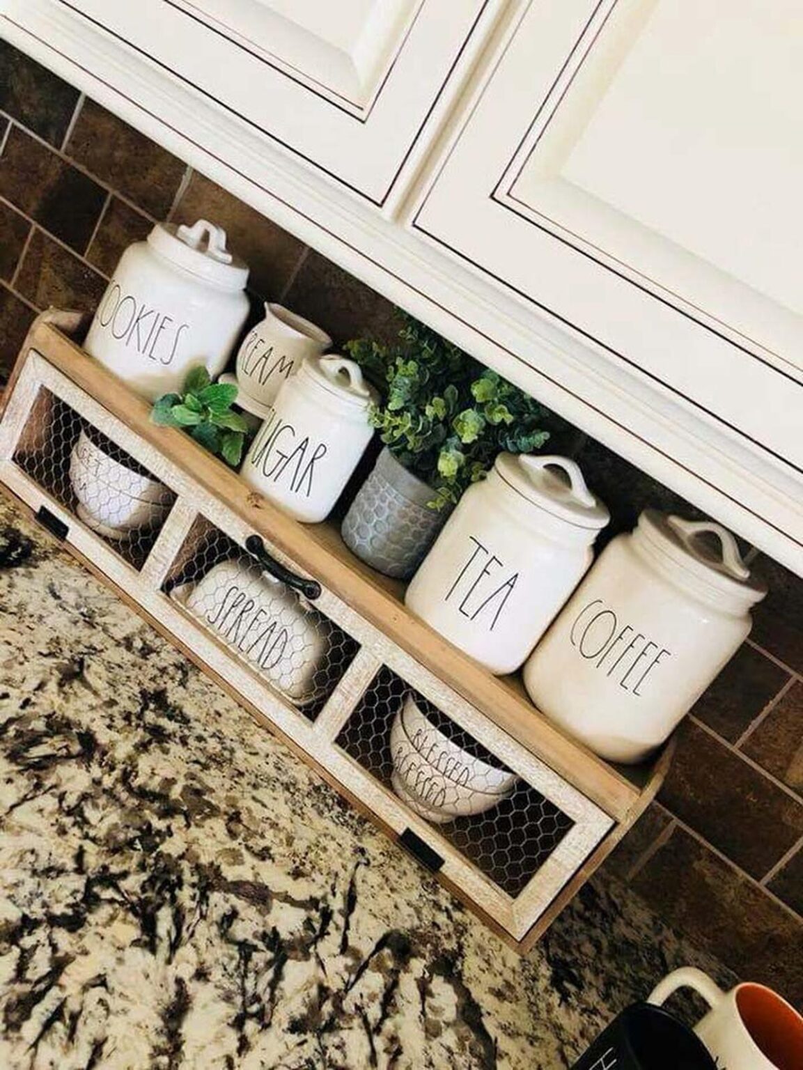 25 Brilliant Ways to Declutter Your Kitchen Countertop