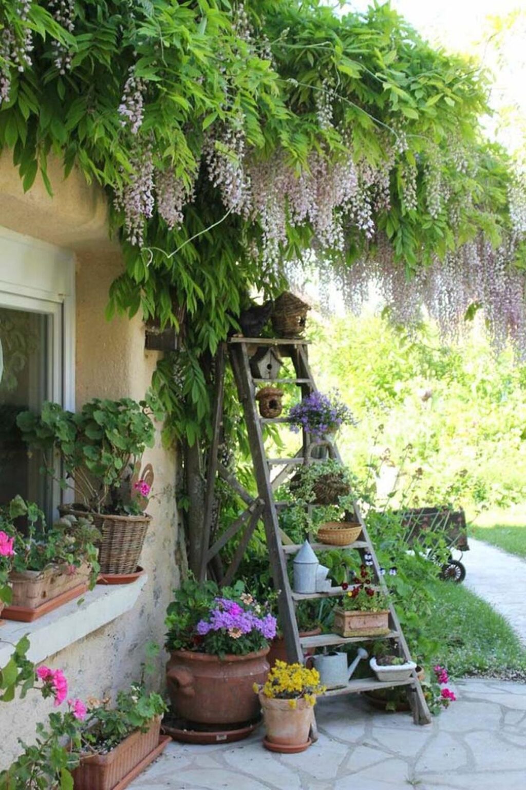 31 Beautiful Corner Garden Ideas for Small Spaces
