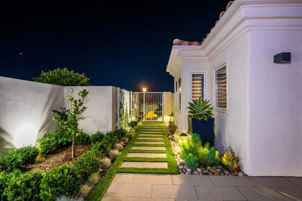 26 Impressive Paver Walkways for Garden Charm