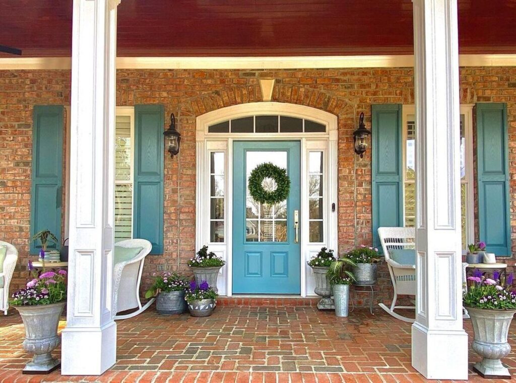 18 Colorful Spring Porch Decor Ideas for a Bright and Inviting Entrance