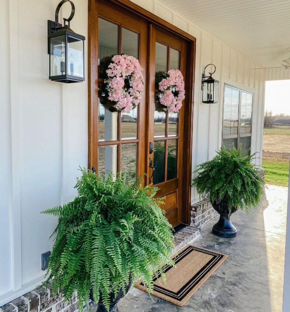 18 Colorful Spring Porch Decor Ideas for a Bright and Inviting Entrance