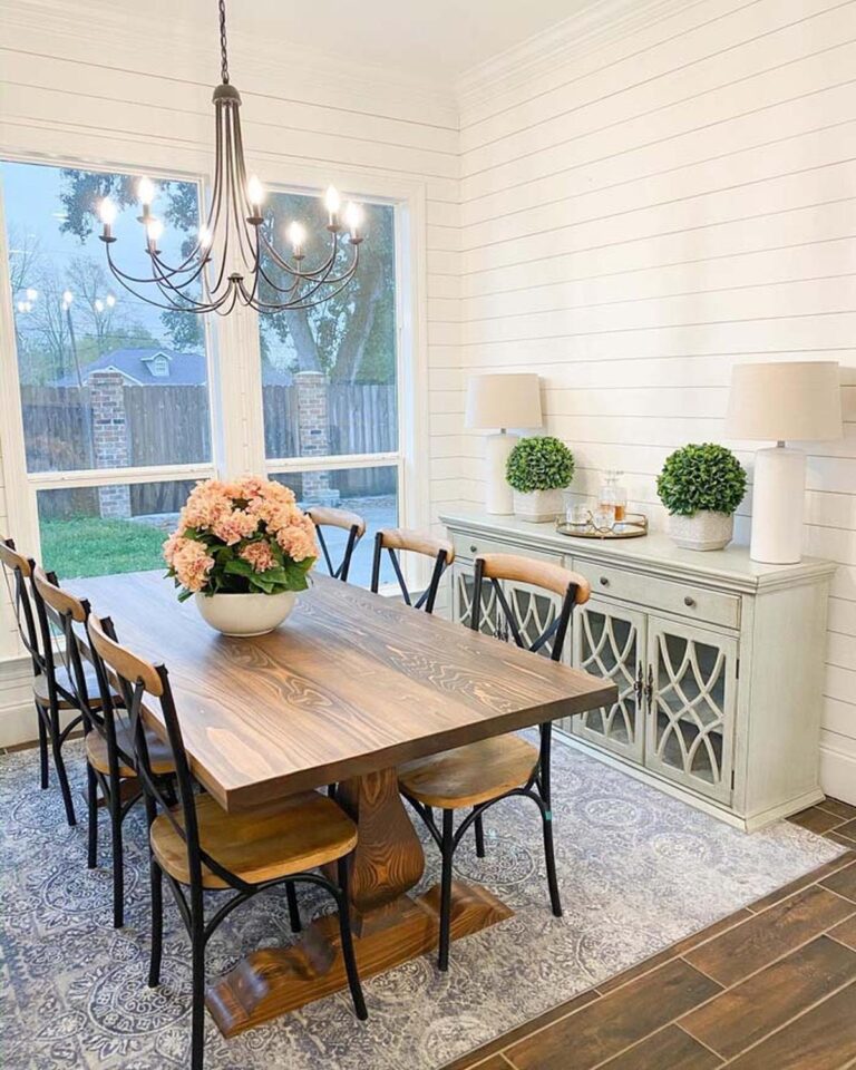32 Fantastic Centerpieces to Beautify Your Dining Table