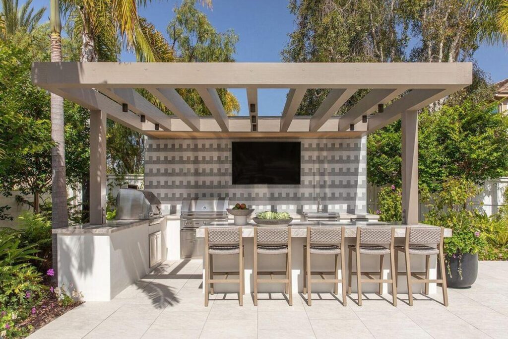18 Covered Grill Area Designs for All Seasons