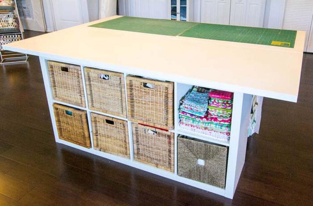 25 Must-Try DIY Craft Tables and Desks for Makers
