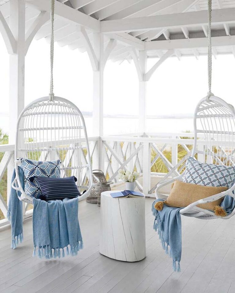 24 Top Outdoor Sitting Ideas for Memorable Get-Togethers
