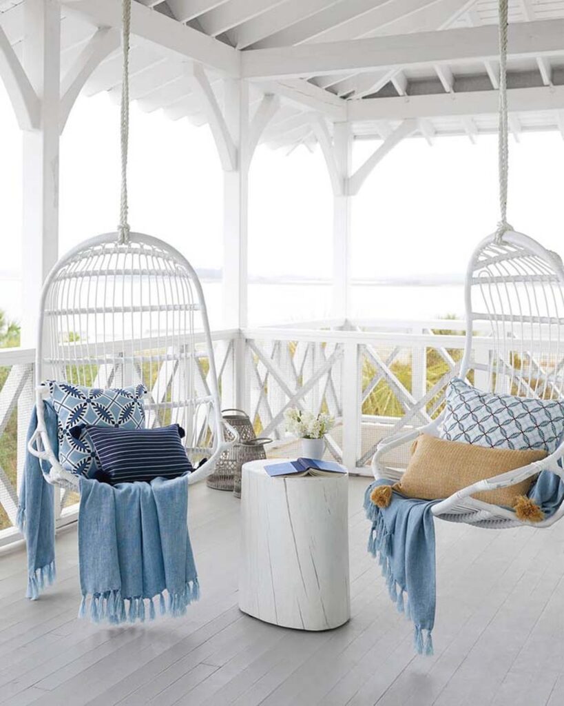 24 Top Outdoor Sitting Ideas for Memorable Get-Togethers