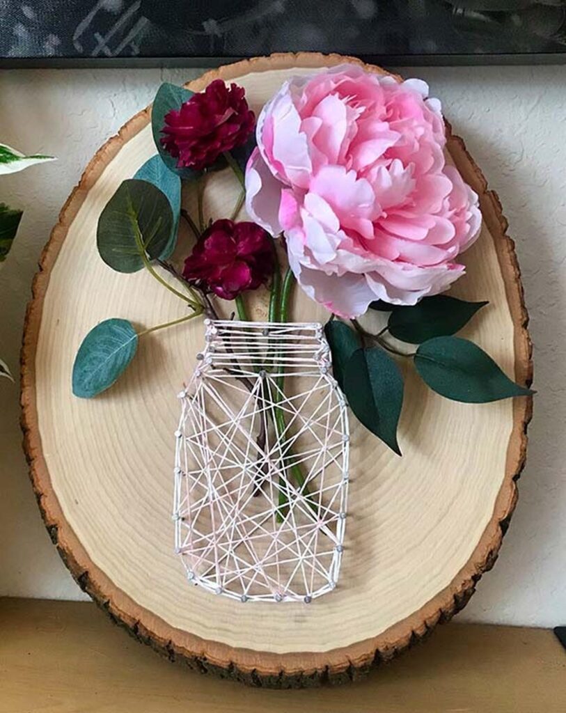 10 Beautiful String Art Ideas Using Mason Jars