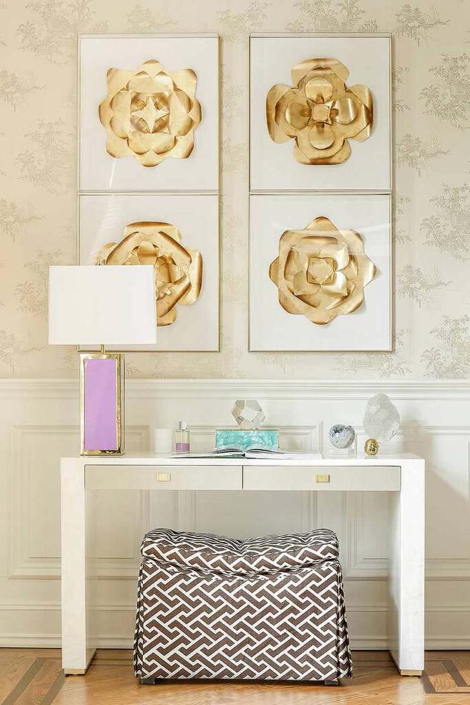 17 Stunning Two-Tone Color Walls with Chair Rail Ideas