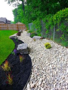 27 Easy DIY Garden Projects for Beginners