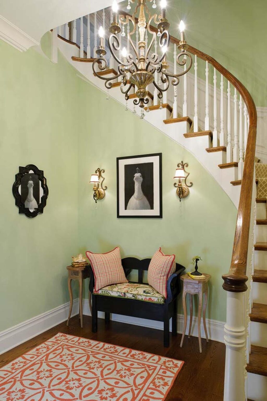 26 Gorgeous Colors to Complement Mint Green in Any Room
