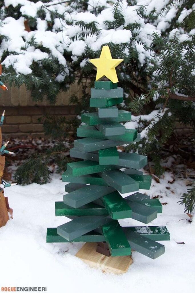 21 DIY Pallet Tree Projects You'll Love